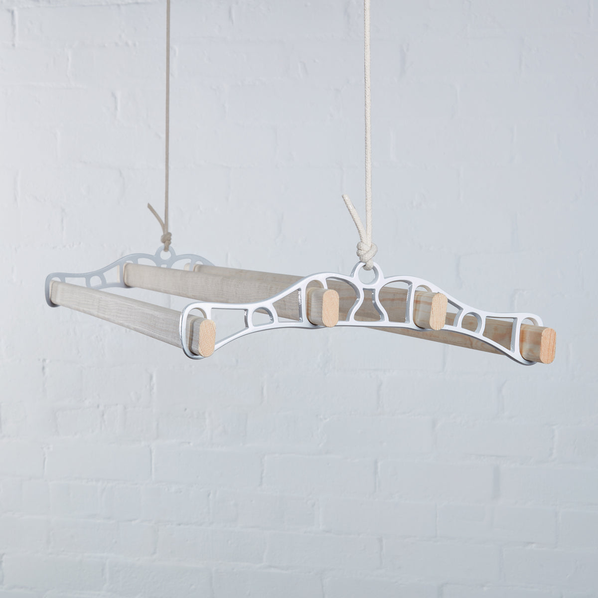 Traditional Ceiling Hanging Clothes Airer - White – Thatch & Stone