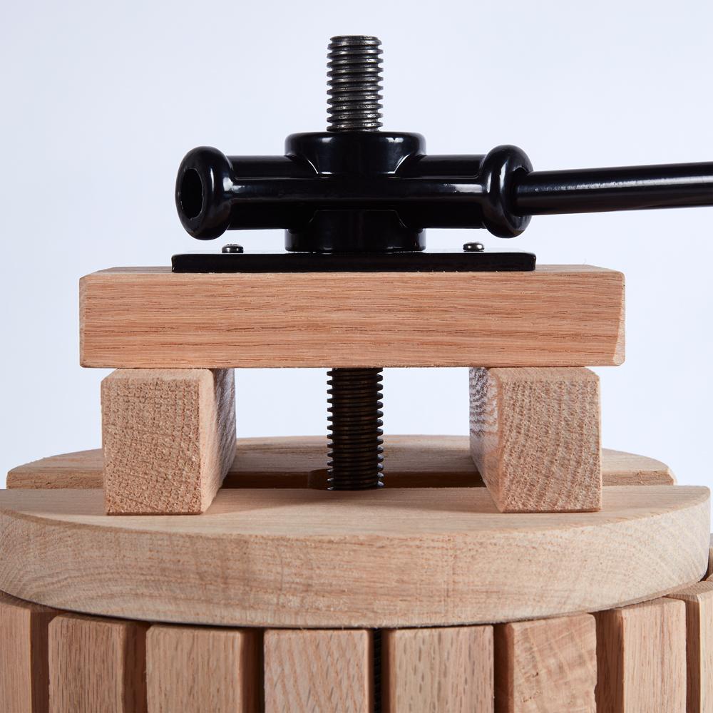 18 Litre Oak/Steel Fruit Press – Thatch & Stone