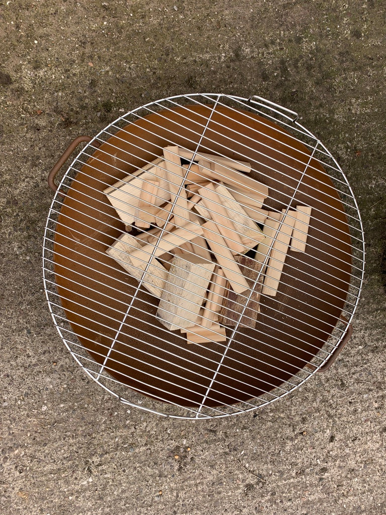 65cm Barbeque Grill Rack with Lifting Handles place over Fire Pit ...